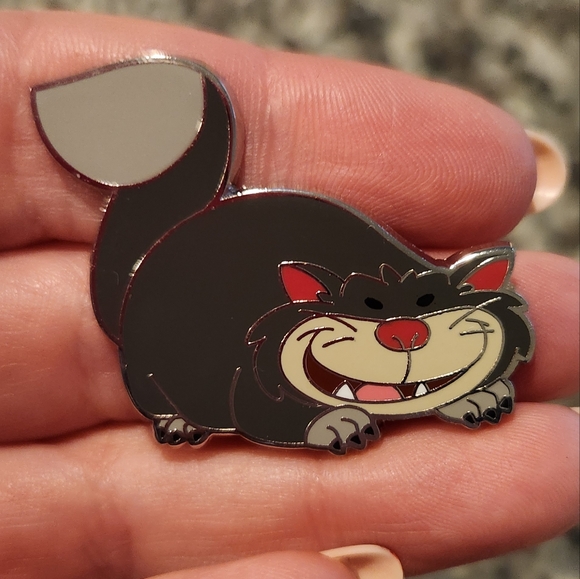 Disney | Jewelry | 5 For 3 Disney Pin Villain Sidekicks Lucifer Cat Pin ...